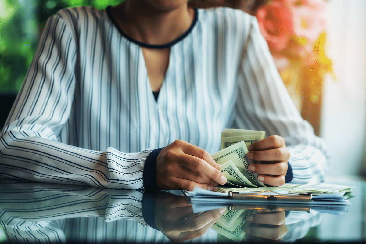 The Importance Of Saving Money: 10 Reasons To Save - Frozen Pennies