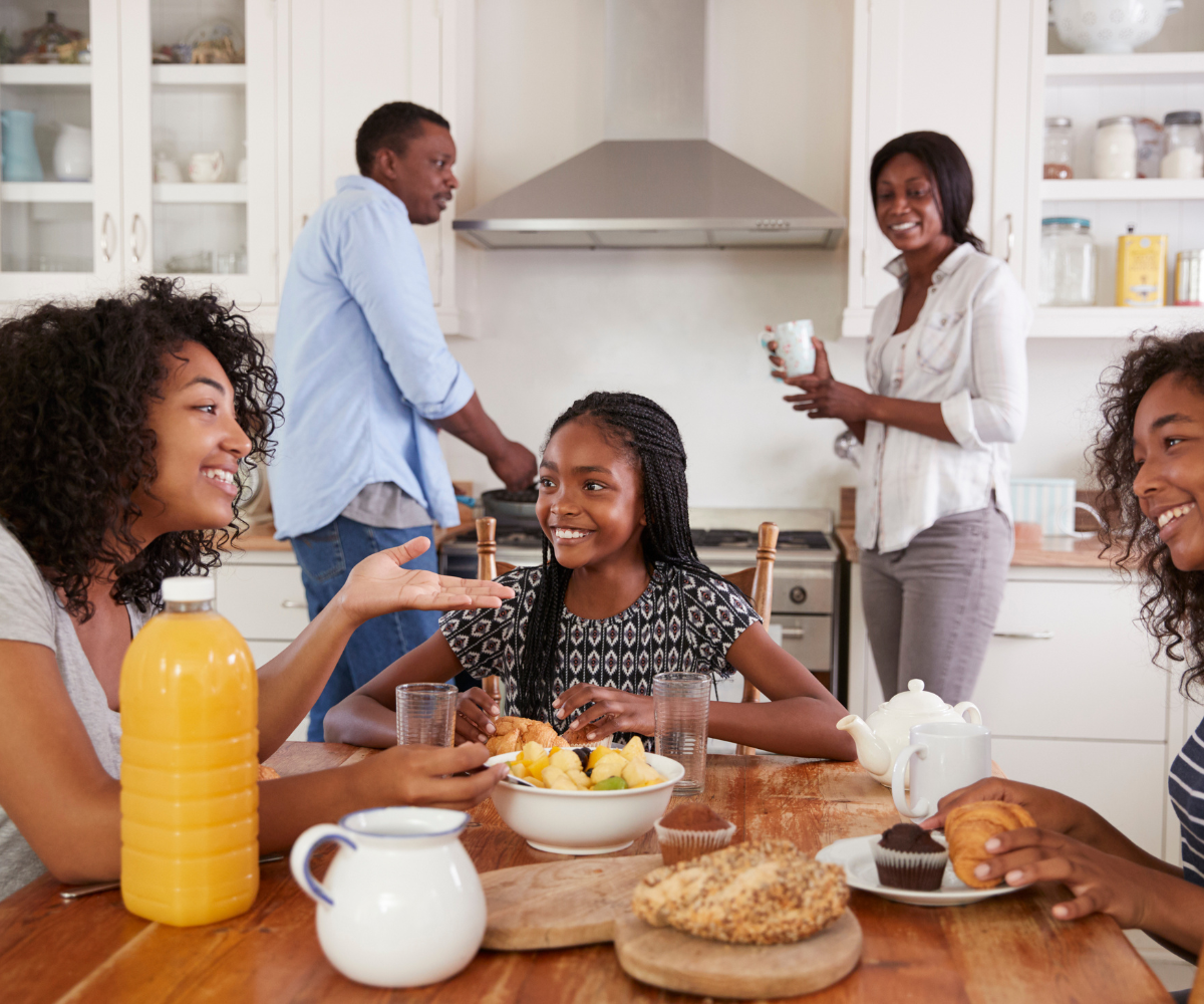 Family Breakfast on a Budget: 45 Deliciously Easy Ideas! - Frozen Pennies