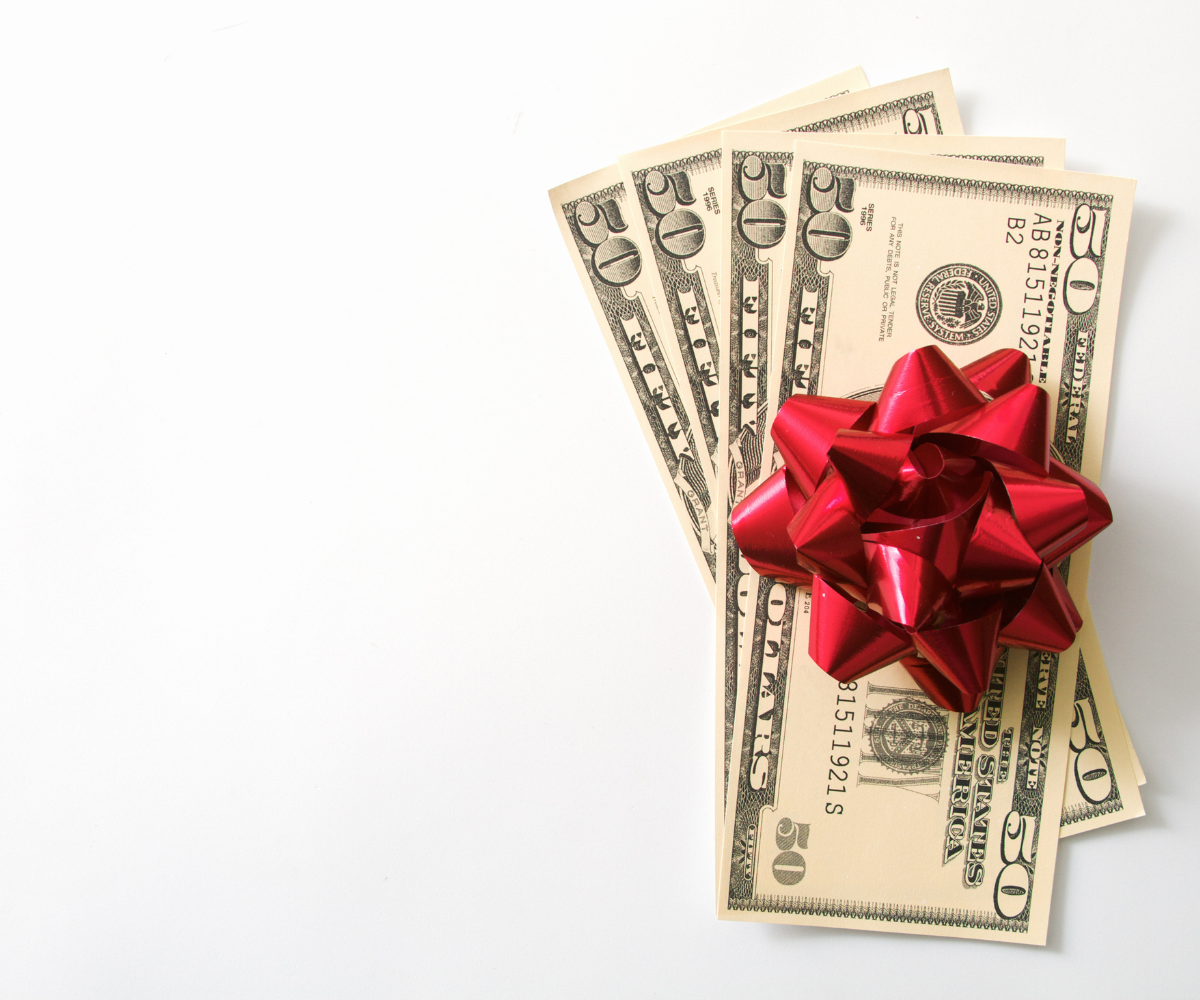 Birthday Gift Spending: What Is the Ideal Amount? - Frozen Pennies