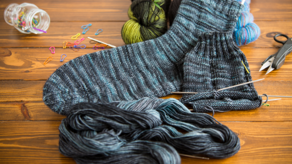 50 Cozy Winter Hobbies to Warm Your Soul Without Breaking the Bank ...