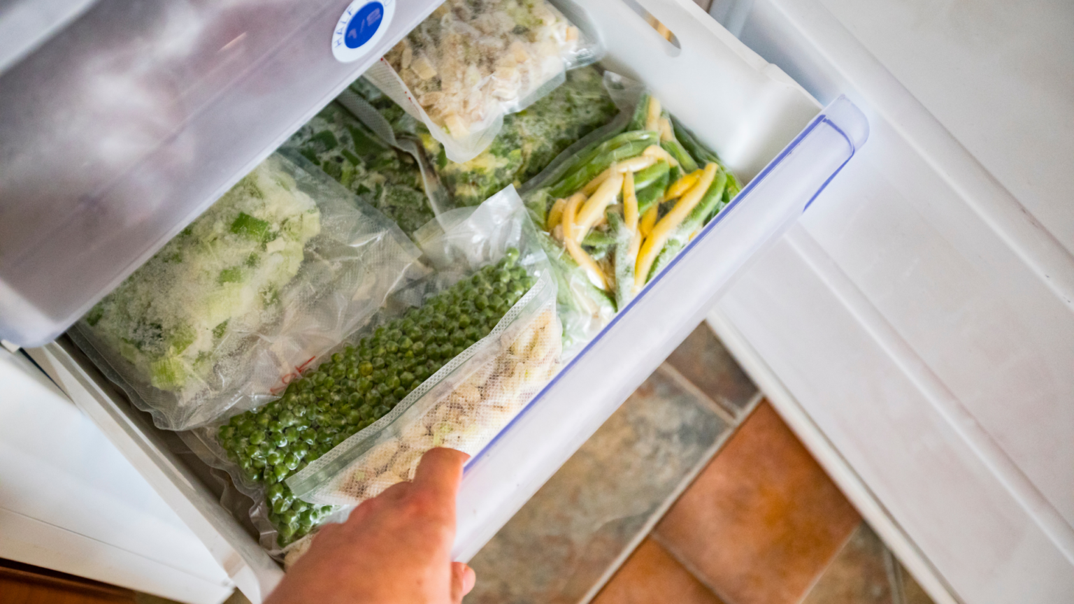 100 Proven Ways to Save Money on Groceries - Frozen Pennies